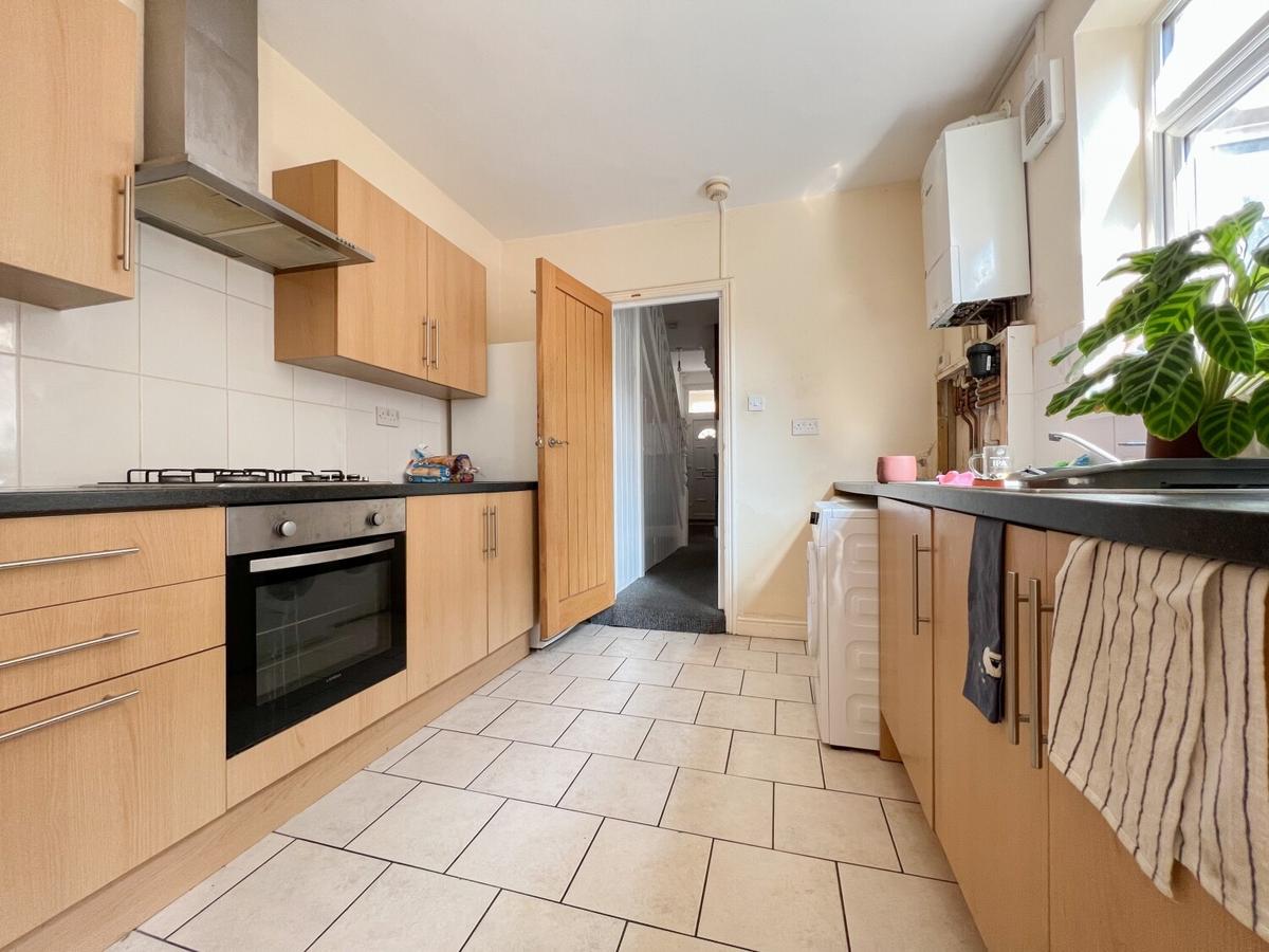 4 bedroom house for rent Arran Street Cardiff, CF24 3HT | UniHomes