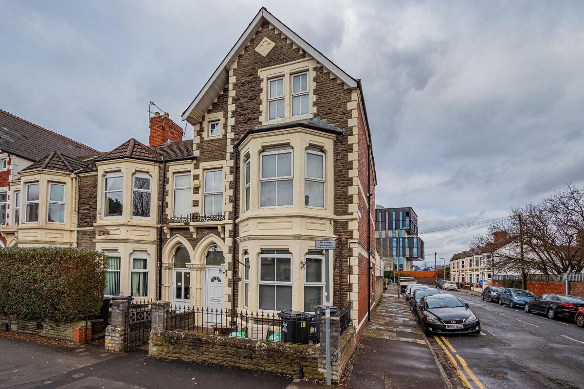 2 bedroom house for rent Colum Road, Cardiff, CF10 3EL | UniHomes