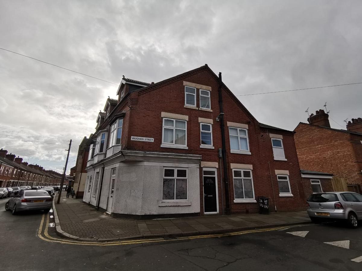 3 bedroom apartment for rent Vaughan Street Leicester, LE3 5JL | UniHomes