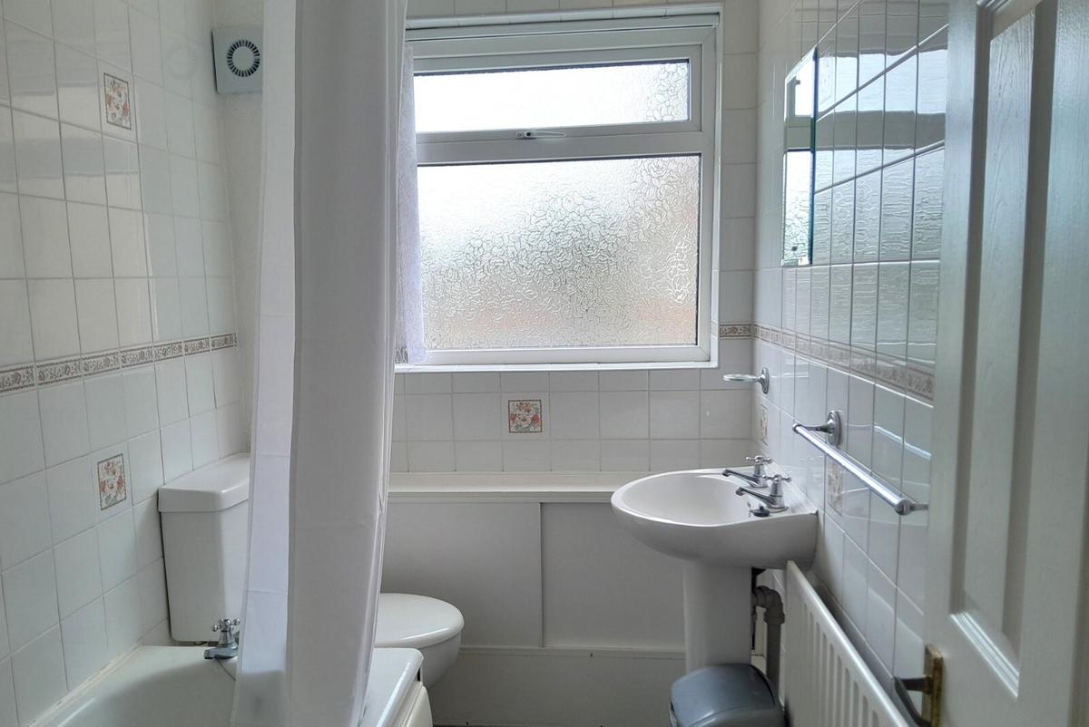 2 bedroom house for rent Main Street, Ebor House York, YO10 4PP | UniHomes