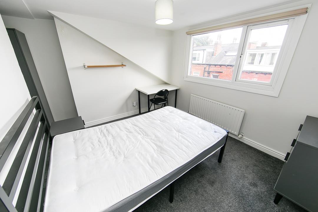 4 bedroom house for rent Welton Place Leeds, LS6 1EW | UniHomes