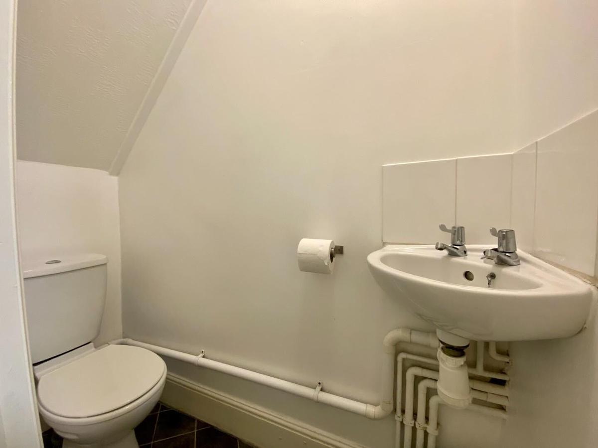 6 bedroom house for rent Victoria Terrace Bath, BA2 3QZ | UniHomes