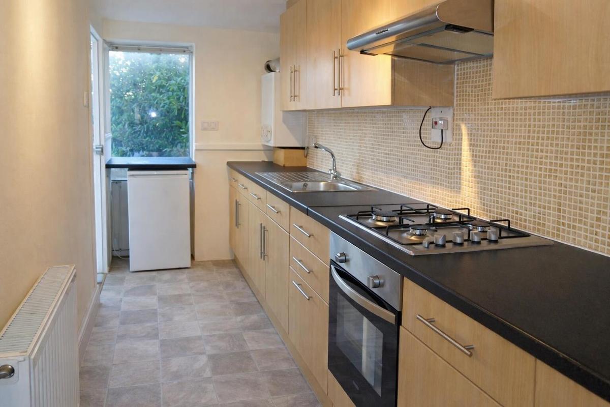 4 bedroom house for rent Filton Avenue Bristol, BS34 7JX | UniHomes
