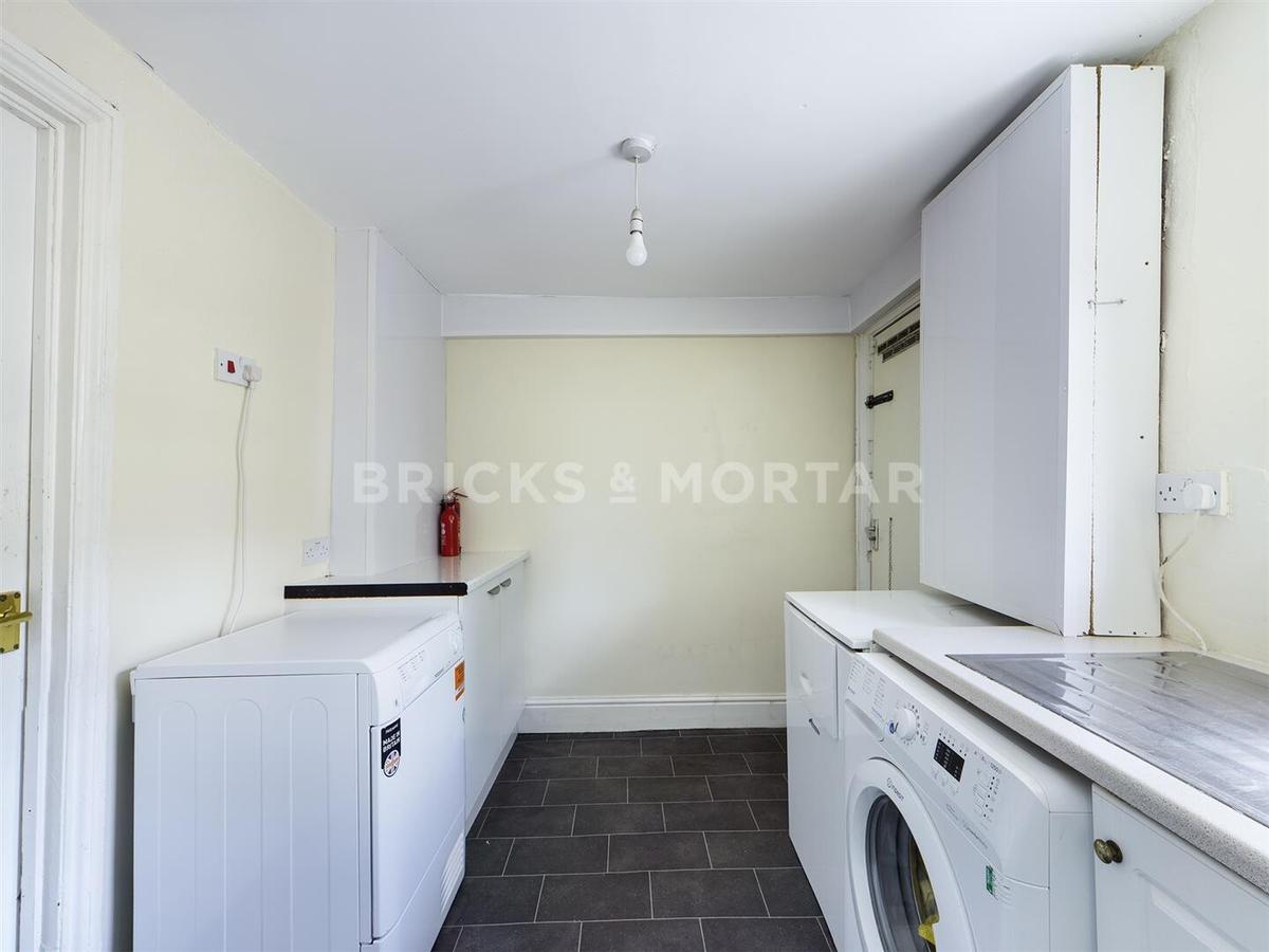 7 bedroom house for rent Otterburn Terrace Newcastle, NE2 3AP | UniHomes
