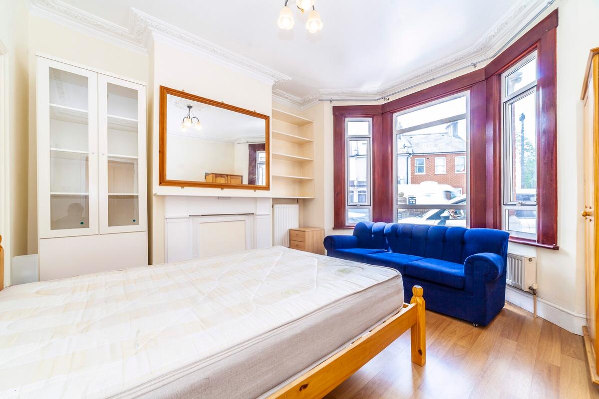 6 bedroom house for rent Margravine Road London, W6 8HH | UniHomes