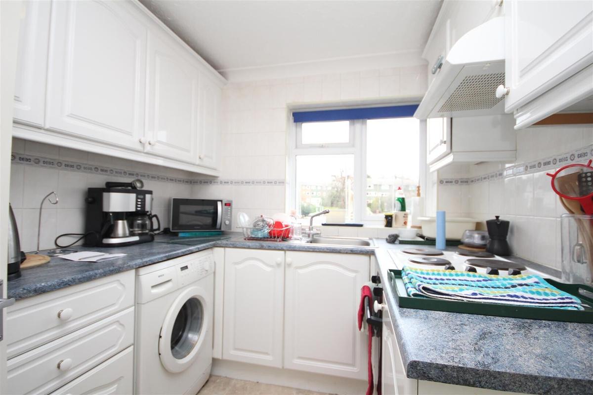 2 bedroom apartment for rent Hunter House Surrey, GU1 3LQ | UniHomes