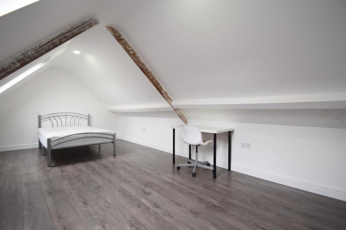 4 bedroom house for rent City Road Cardiff, CF24 3DL | UniHomes