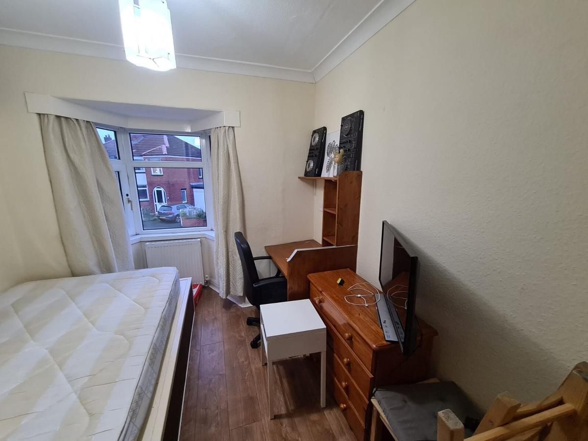 4 bedroom house for rent Eden Drive Leeds, LS4 2TN | UniHomes