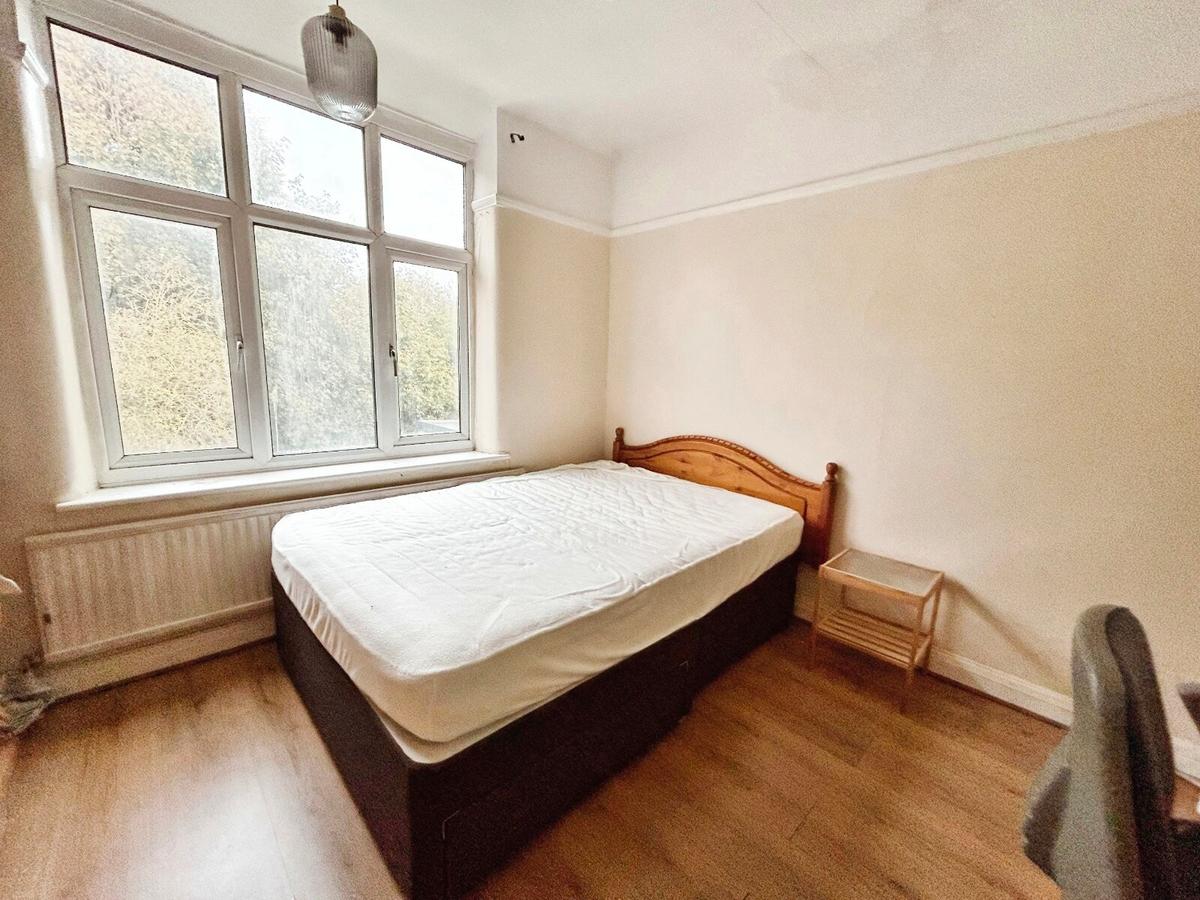 4 bedroom house for rent Lees Hall Crescent Manchester, M14 6XZ | UniHomes