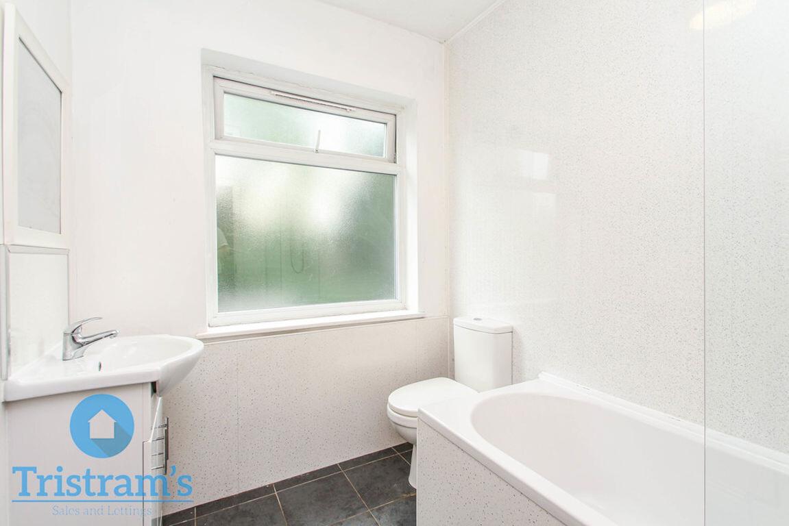 6 bedroom house for rent Beeston Road Nottingham, NG7 2JQ | UniHomes