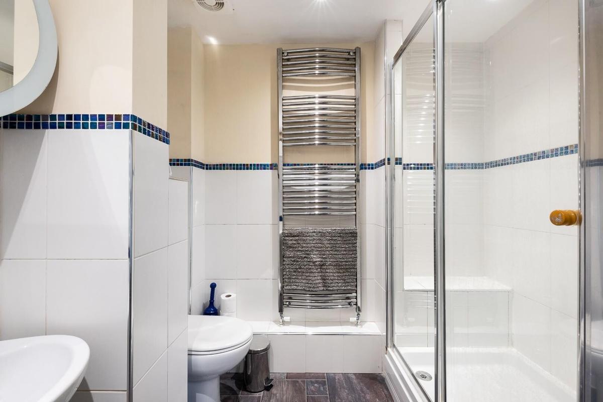 6 bedroom house for rent Linen Walk Bath, BA1 6BZ | UniHomes