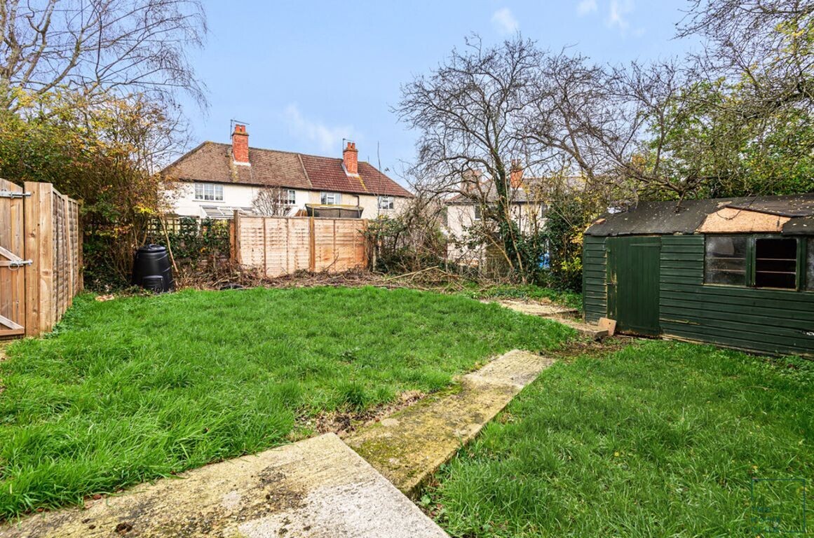 4 bedroom house for rent The Oval, Surrey, GU2 7TZ | UniHomes