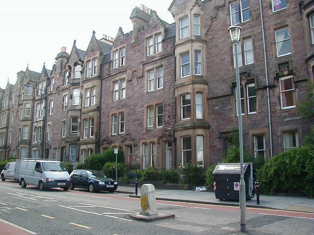 4 bedroom apartment for rent Marchmont Road Edinburgh, EH9 1HZ | UniHomes