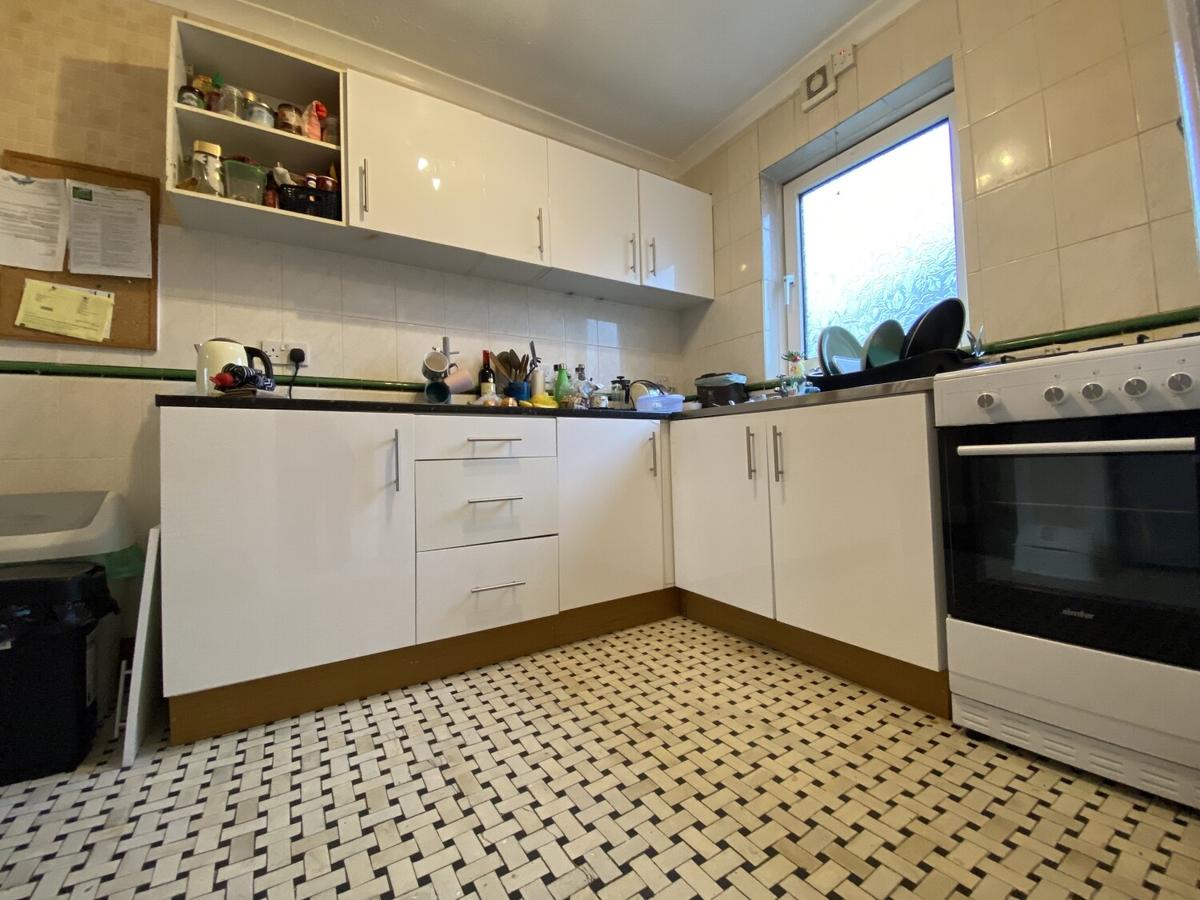 3 bedroom house for rent Maindy Road Cardiff, CF24 4HP | UniHomes