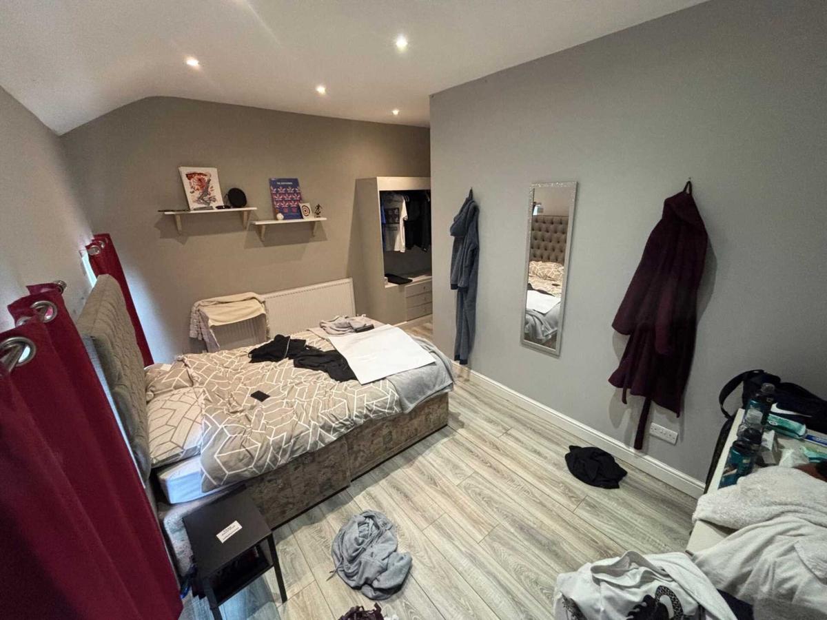 8 bedroom house for rent Egerton Road Manchester, M14 6RD | UniHomes