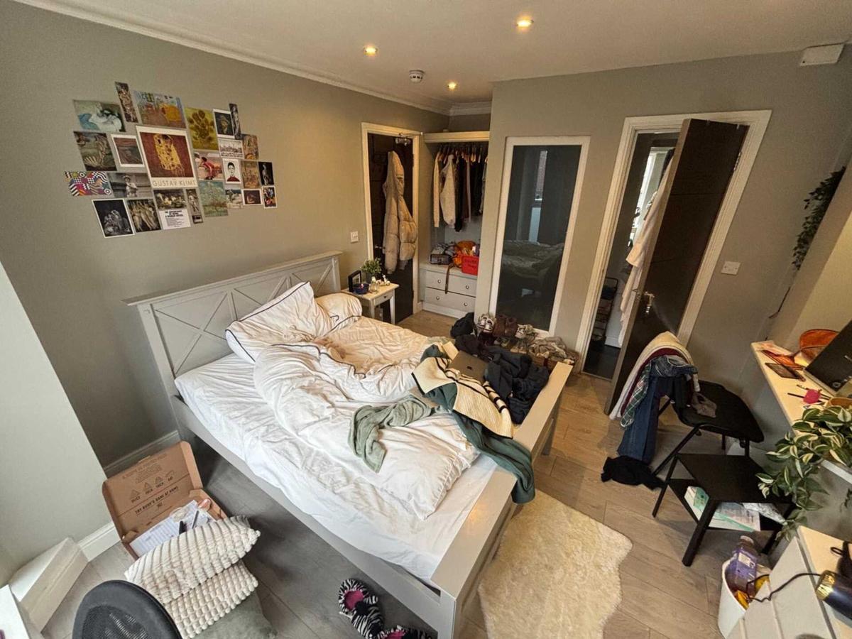 8 bedroom house for rent Egerton Road Manchester, M14 6RD | UniHomes