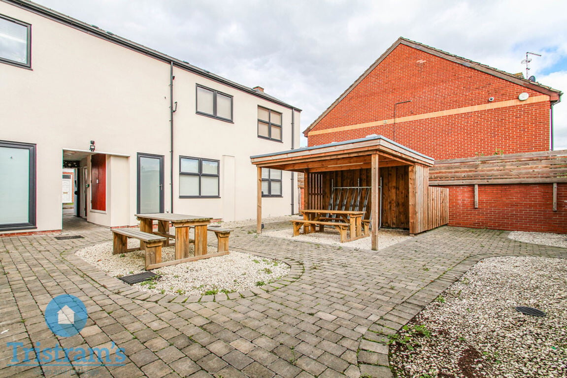 2 bedroom apartment for rent Park Road Nottingham, NG7 1JG | UniHomes