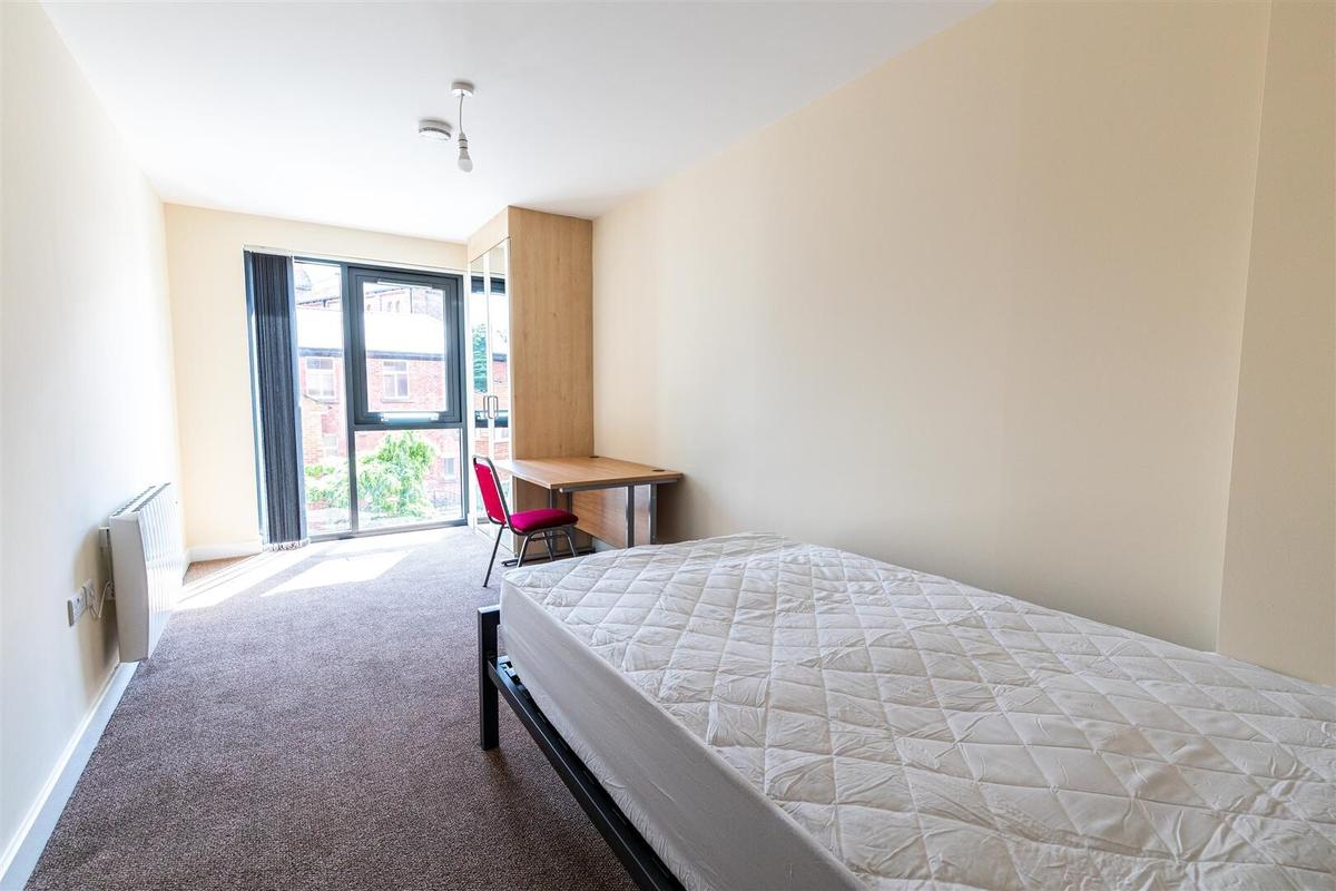 3 bedroom apartment for rent Harrow Street Sheffield, S11 8BP | UniHomes