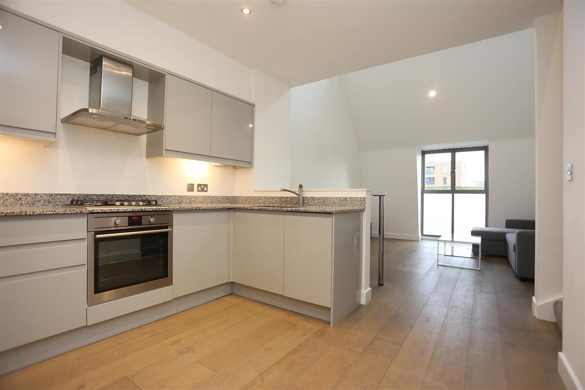 2 bedroom apartment for rent Providence Place Brighton, BN1 4GE | UniHomes