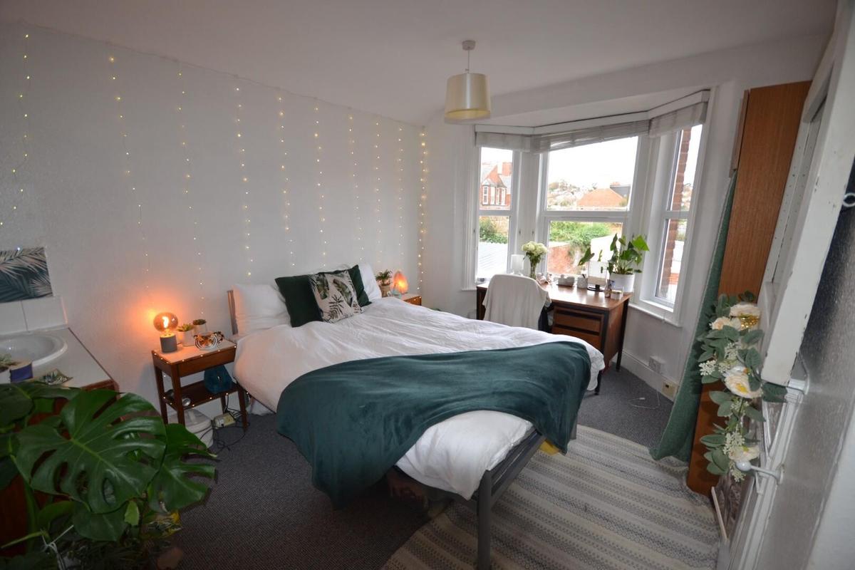 6 bedroom house for rent Monks Road, Exeter, EX4 7AY | UniHomes