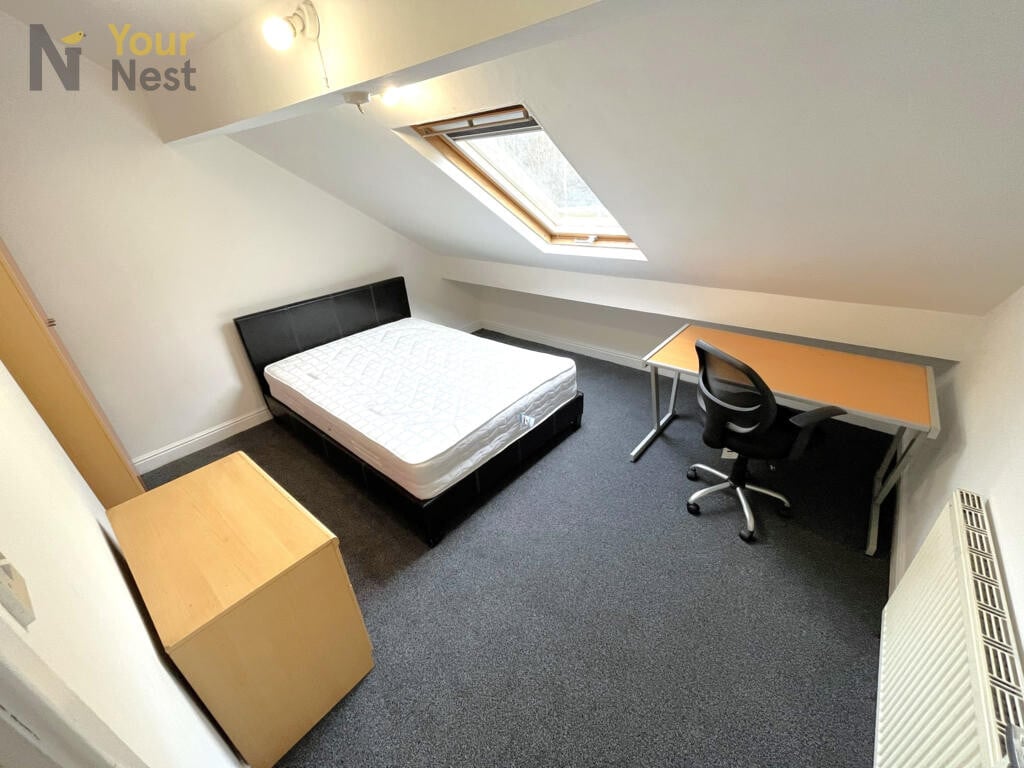 4 bedroom house for rent Westfield Road Leeds, LS3 1DF | UniHomes