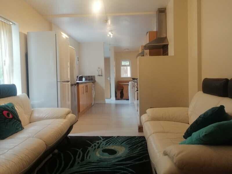 8 bedroom house for rent Salisbury Road, Cardiff, CF24 4AD | UniHomes