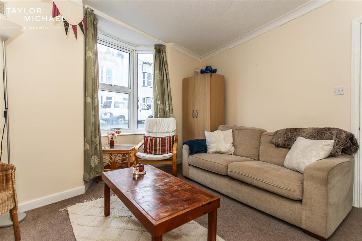 4 bedroom house for rent Hampden Road Brighton, BN2 9TN | UniHomes