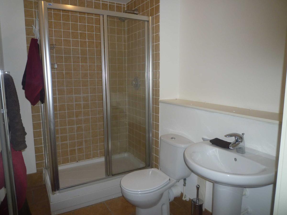 2 bedroom house for rent City Gate 1 Manchester, M15 4JT | UniHomes