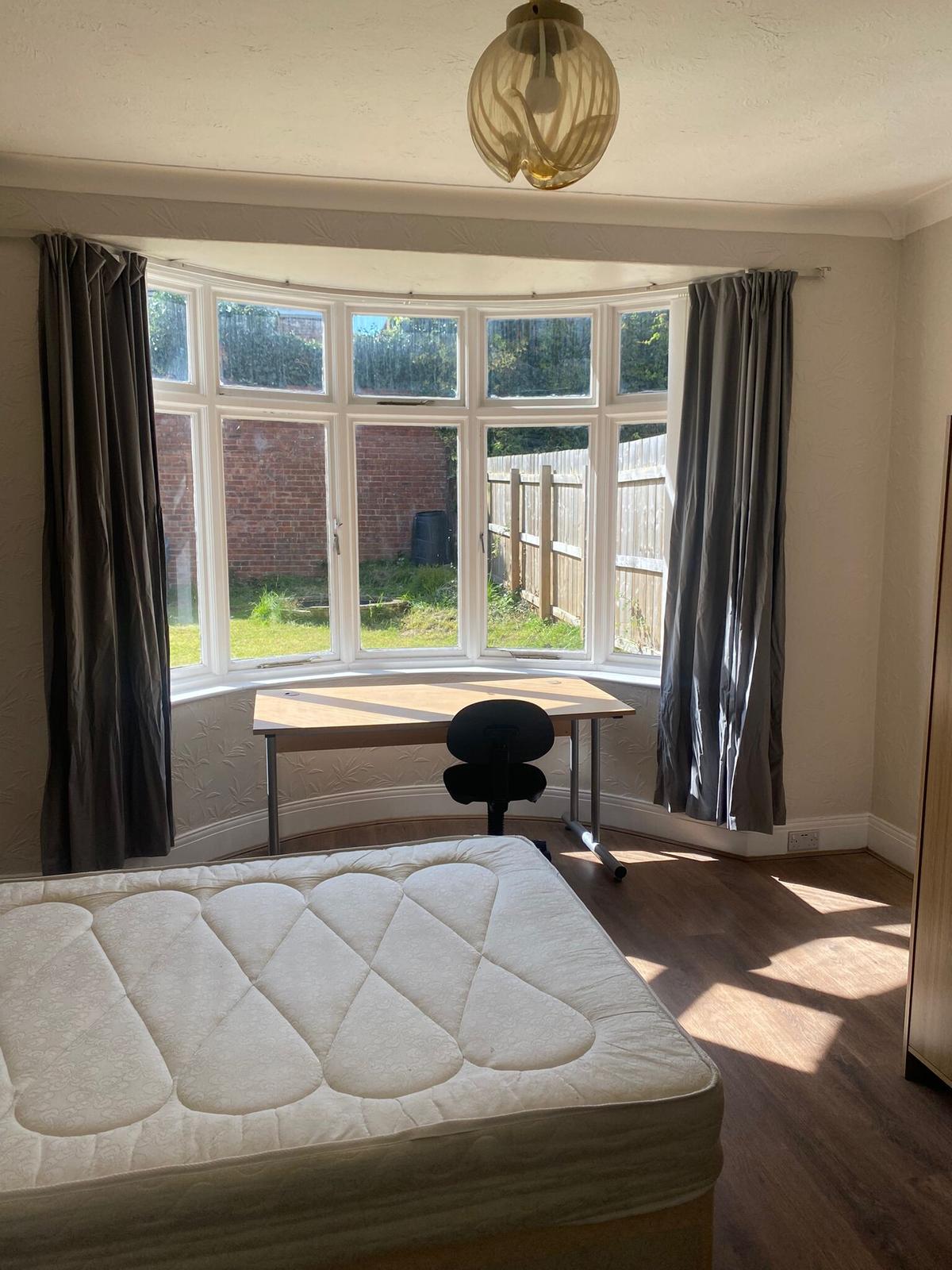 5 bedroom house for rent Selborne Gardens Newcastle, NE2 1EY | UniHomes