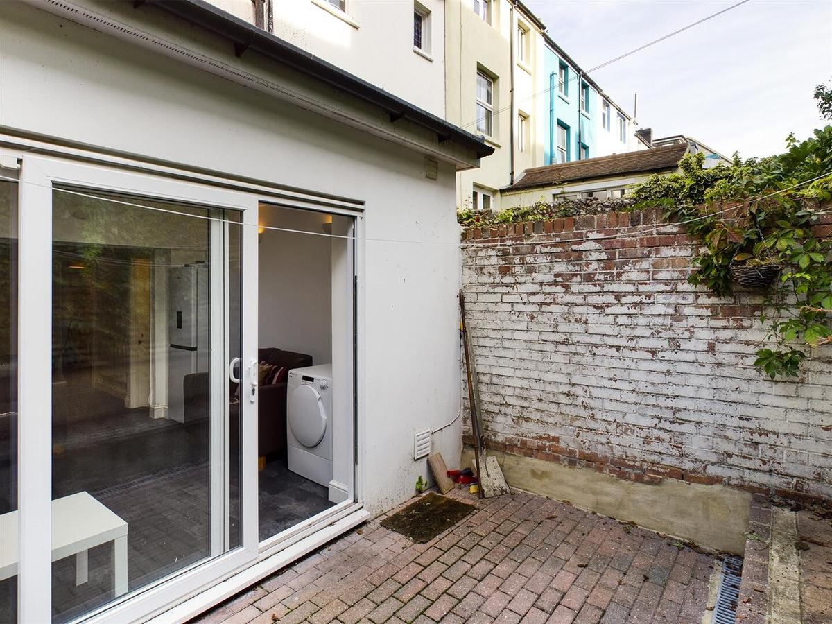 5 bedroom house for rent Hanover Terrace Brighton, BN2 9SN | UniHomes