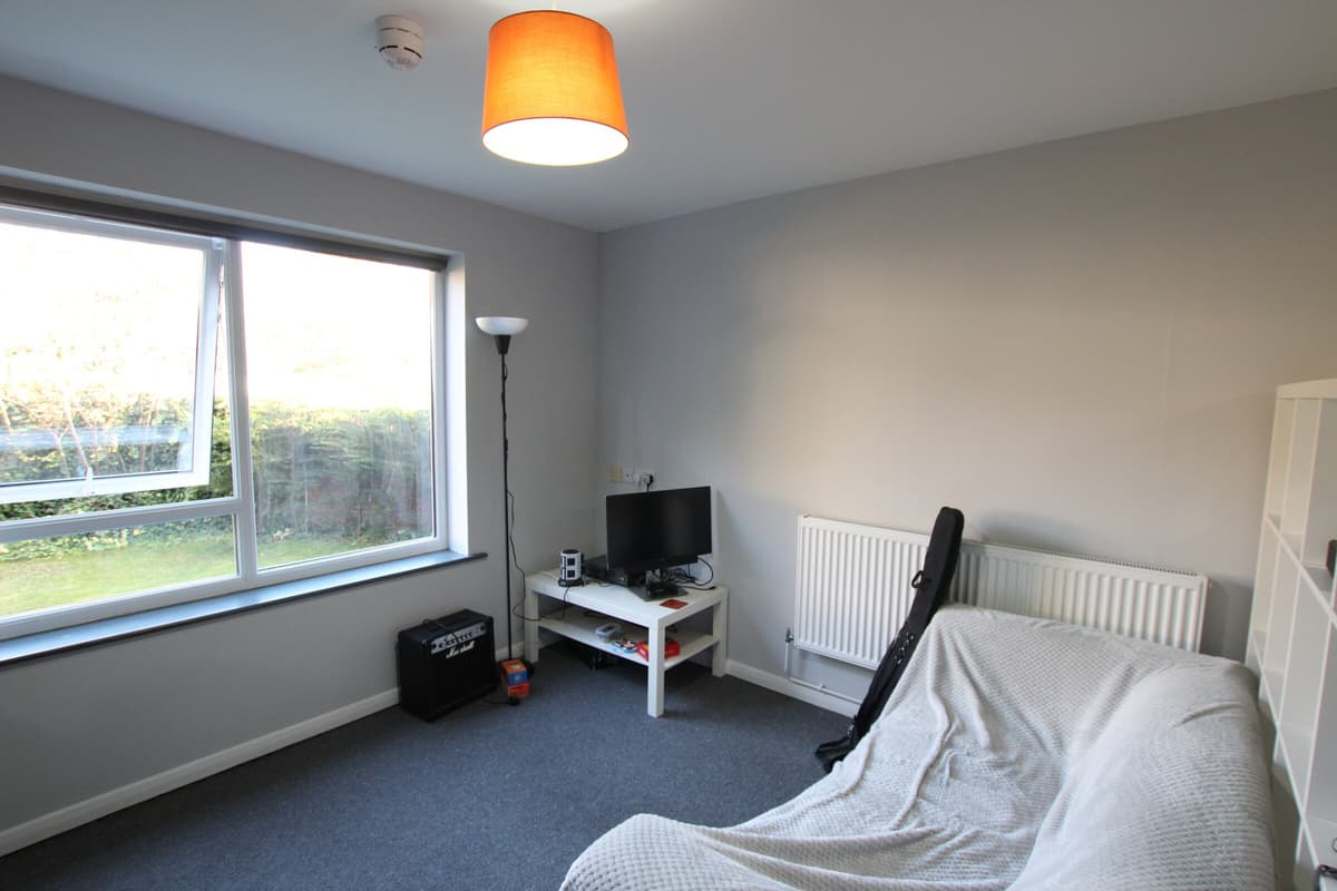 1 Bedroom Apartment For Rent Clifton Nottingham Ng11 8bd Unihomes