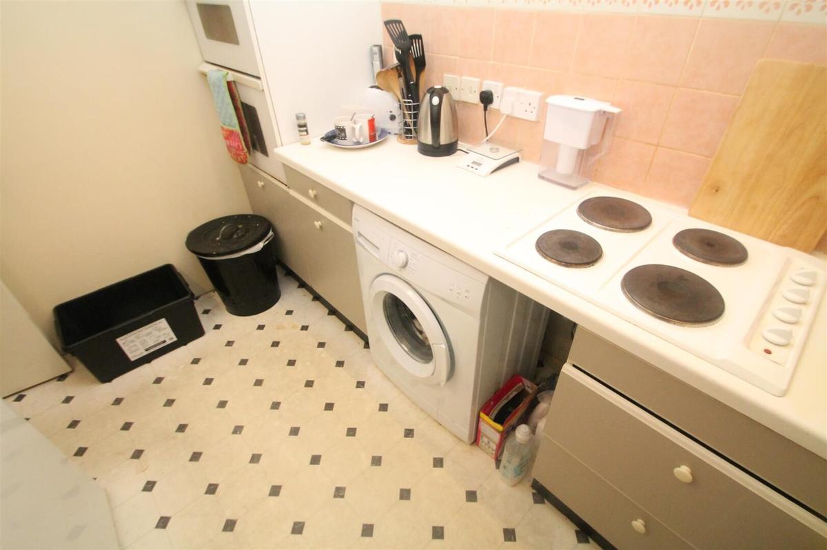 4 bedroom apartment for rent High Kingsdown Bristol, BS2 8DG | UniHomes