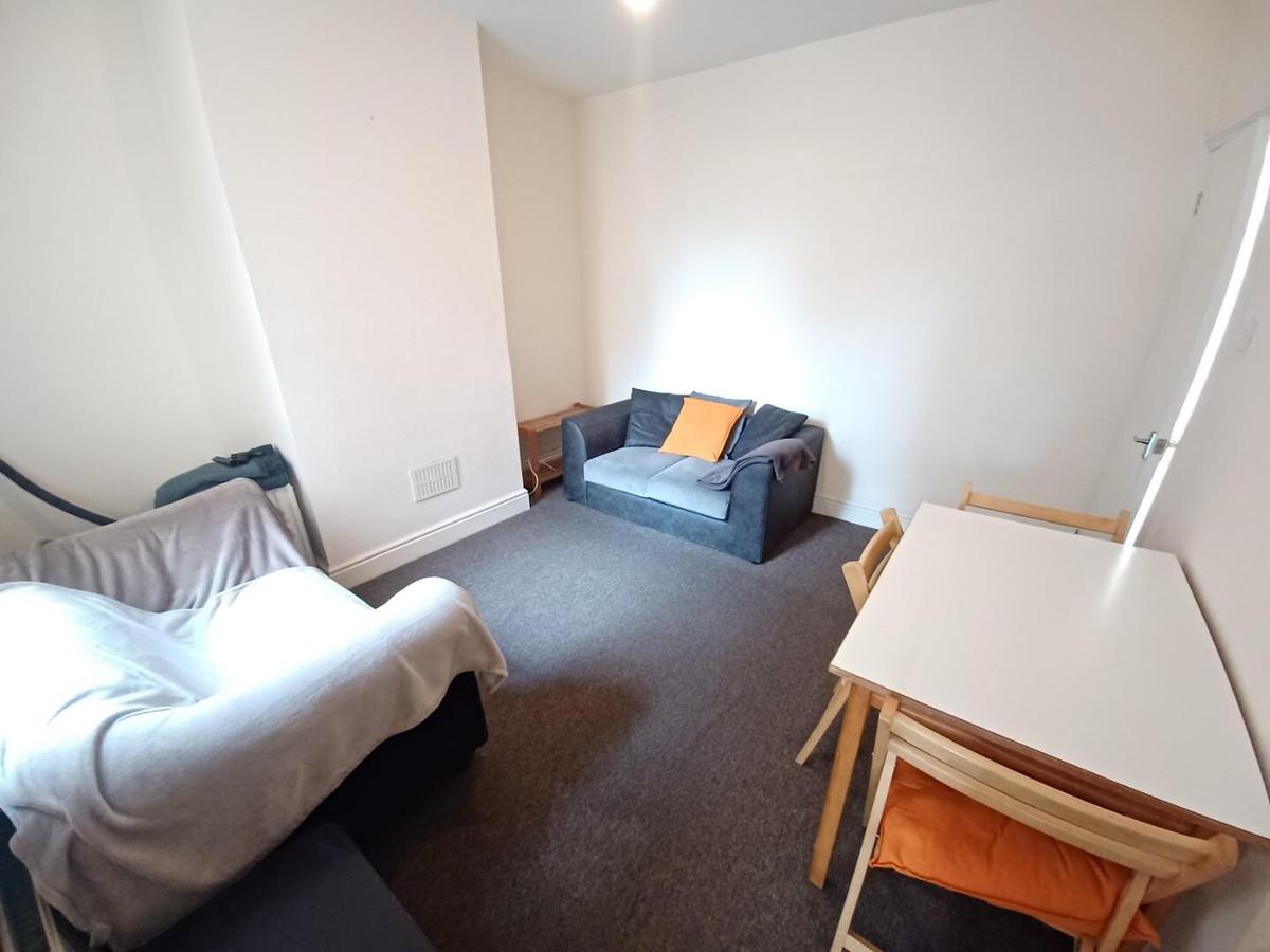 3 bedroom house for rent Thornbank Place, Bath, BA2 3HH | UniHomes