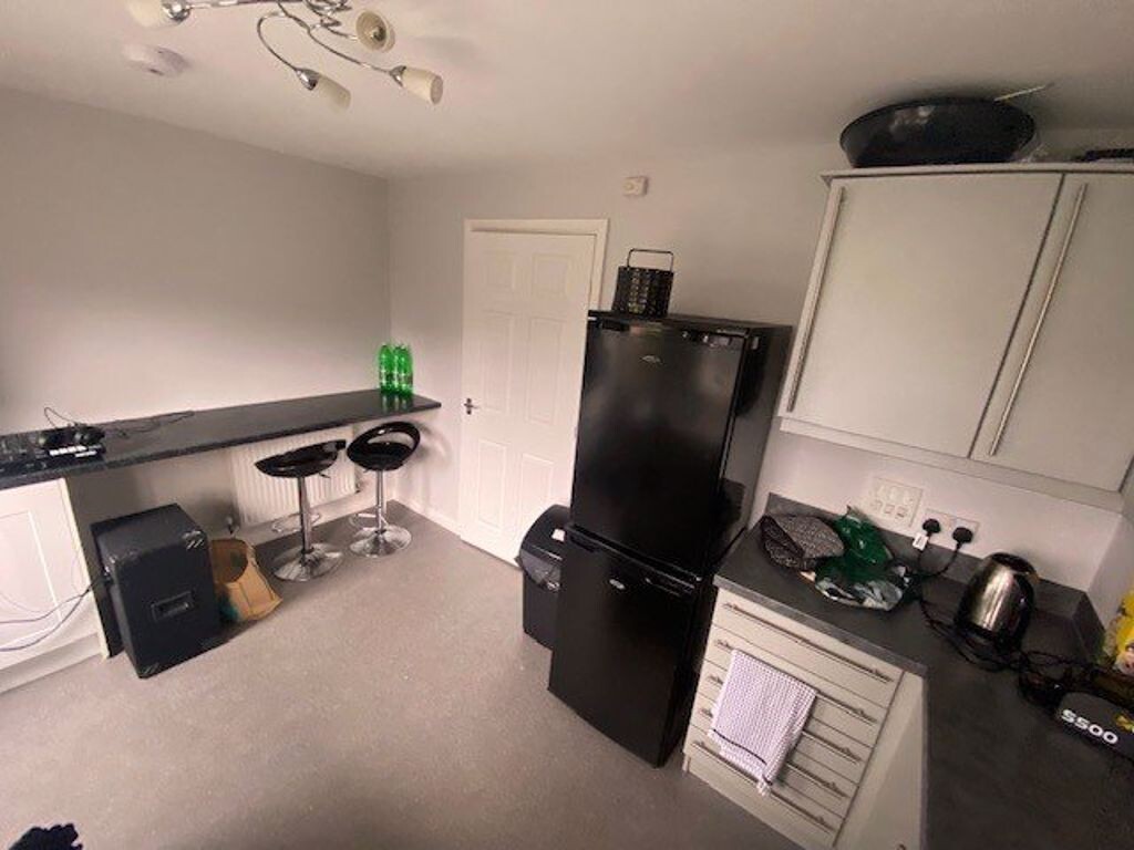 2 bedroom house for rent Goods Yard Close Loughborough, LE11 5EB | UniHomes