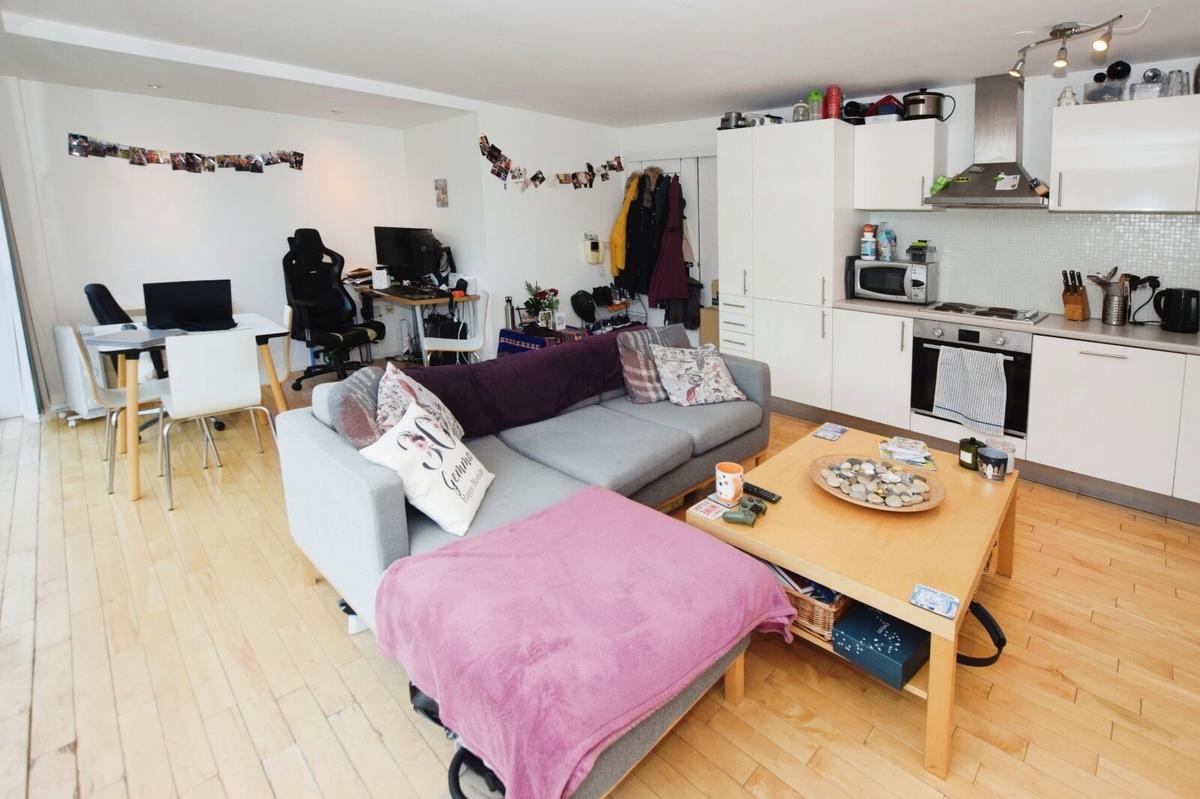 2 bedroom house for rent Gresham Mill Manchester, M5 4JH | UniHomes