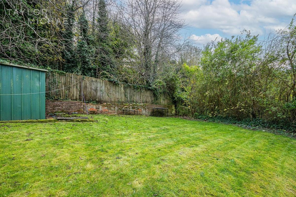 6 bedroom house for rent Manton Road Brighton, BN2 4FB | UniHomes