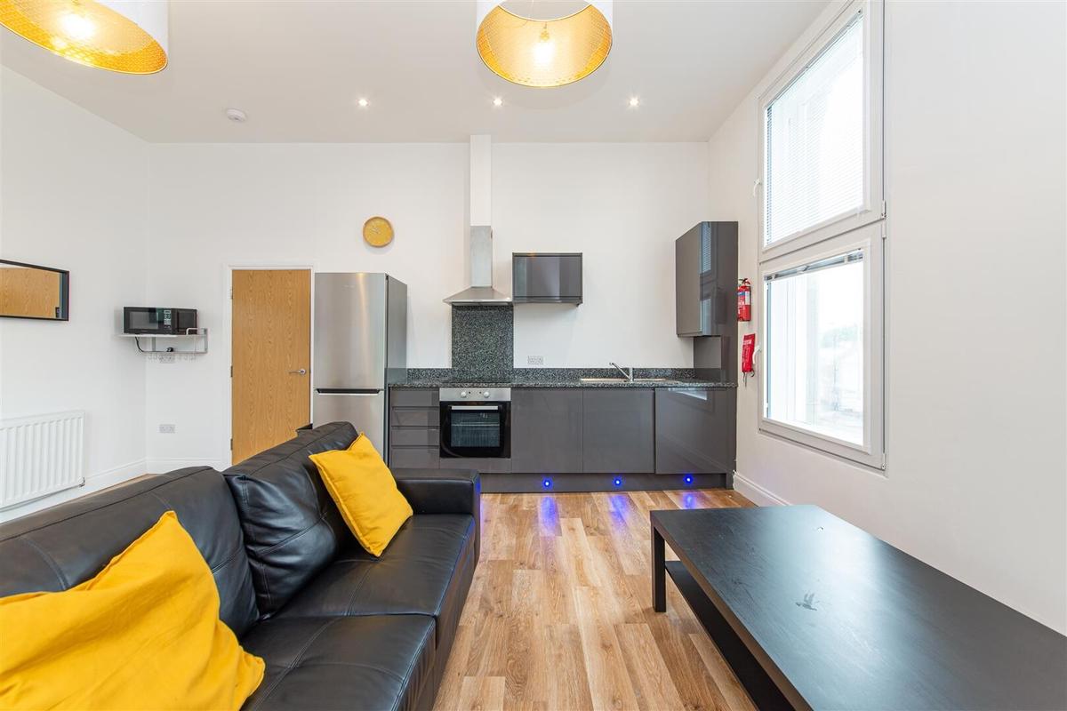 2 bedroom apartment for rent Osborne Terrace Newcastle, NE2 1NE | UniHomes