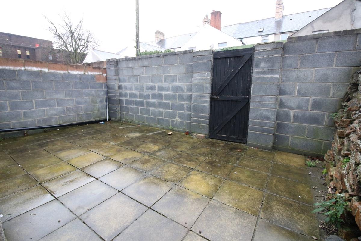 8 bedroom house for rent Llantwit Street Cardiff, CF24 4AJ | UniHomes