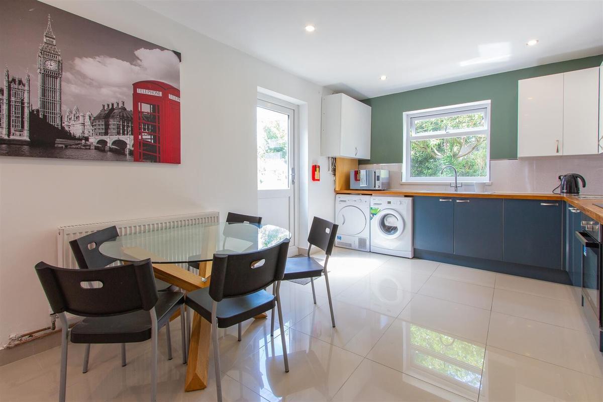 6 bedroom house for rent Cathays Terrace Cardiff, CF24 4HU | UniHomes