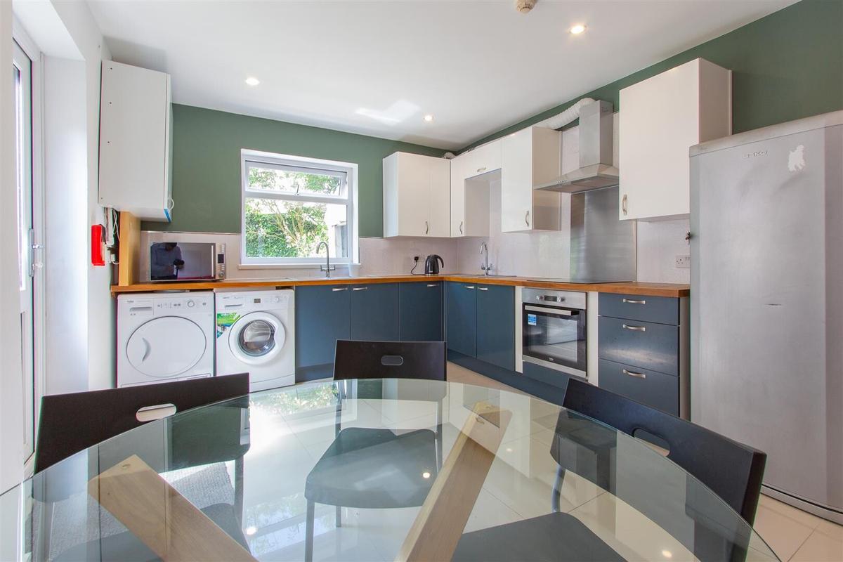 6 bedroom house for rent Cathays Terrace Cardiff, CF24 4HU | UniHomes
