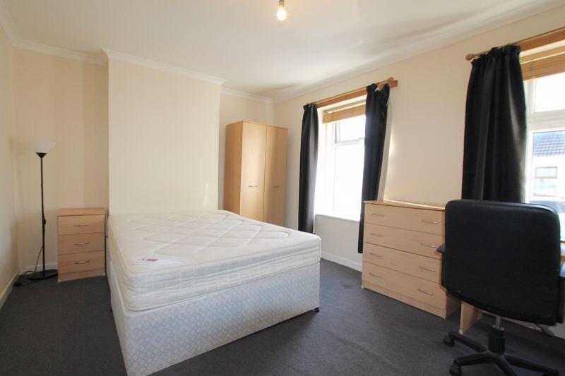 3 bedroom house for rent Arran Street Cardiff, CF24 3HU | UniHomes
