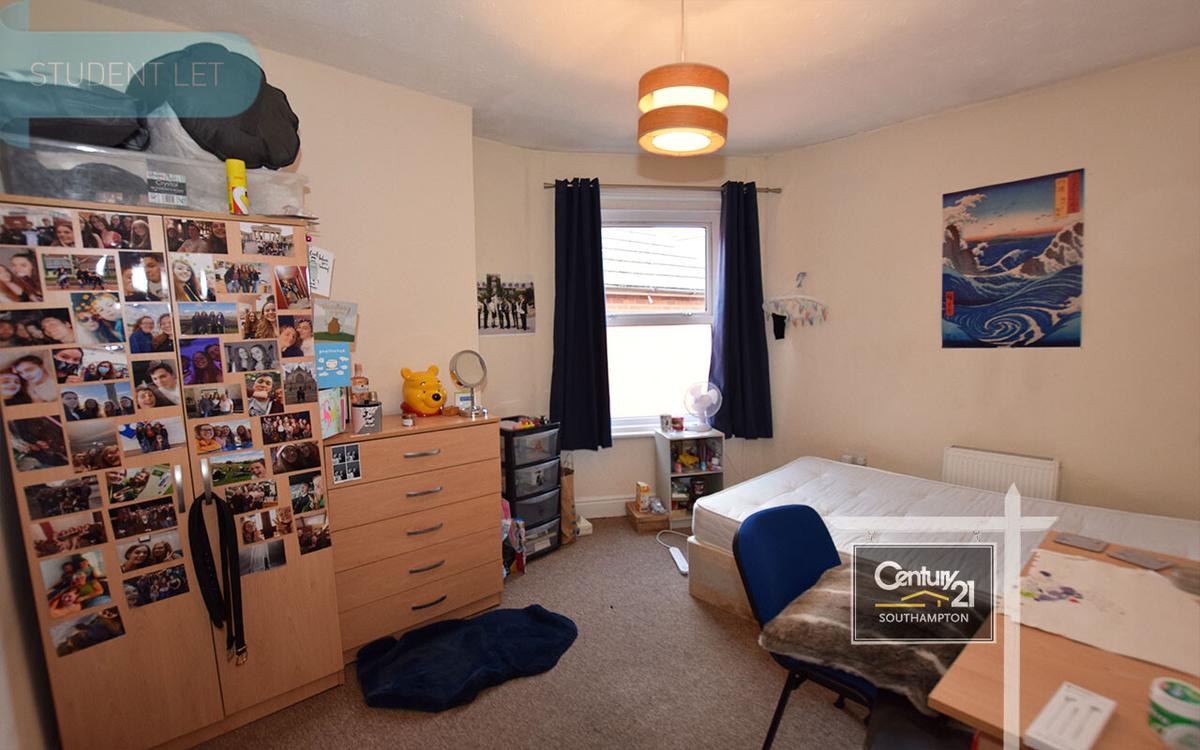 5 bedroom apartment for rent Kenilworth Road Southampton, SO15 2GD ...