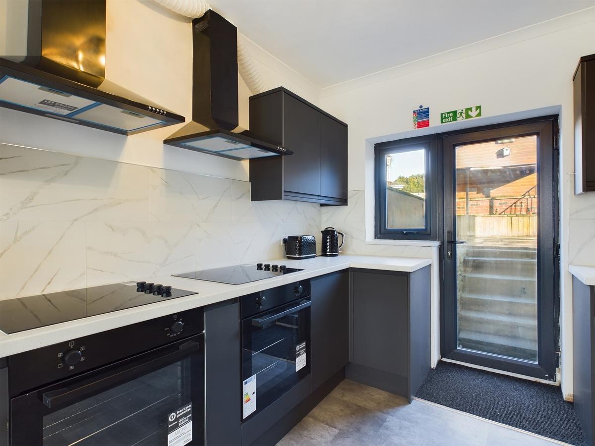 7 bedroom house for rent Monks Park Avenue Bristol, BS7 0UN | UniHomes