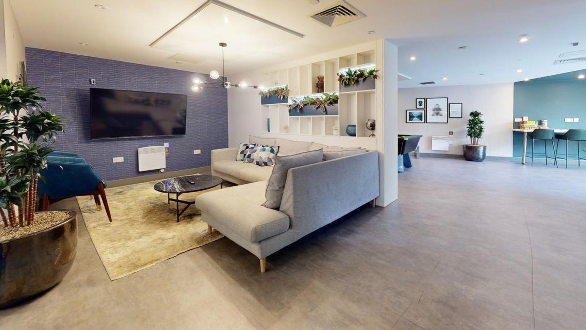 Rooms to rent in 33 Parkside Coventry, CV1 2NE | UniHomes