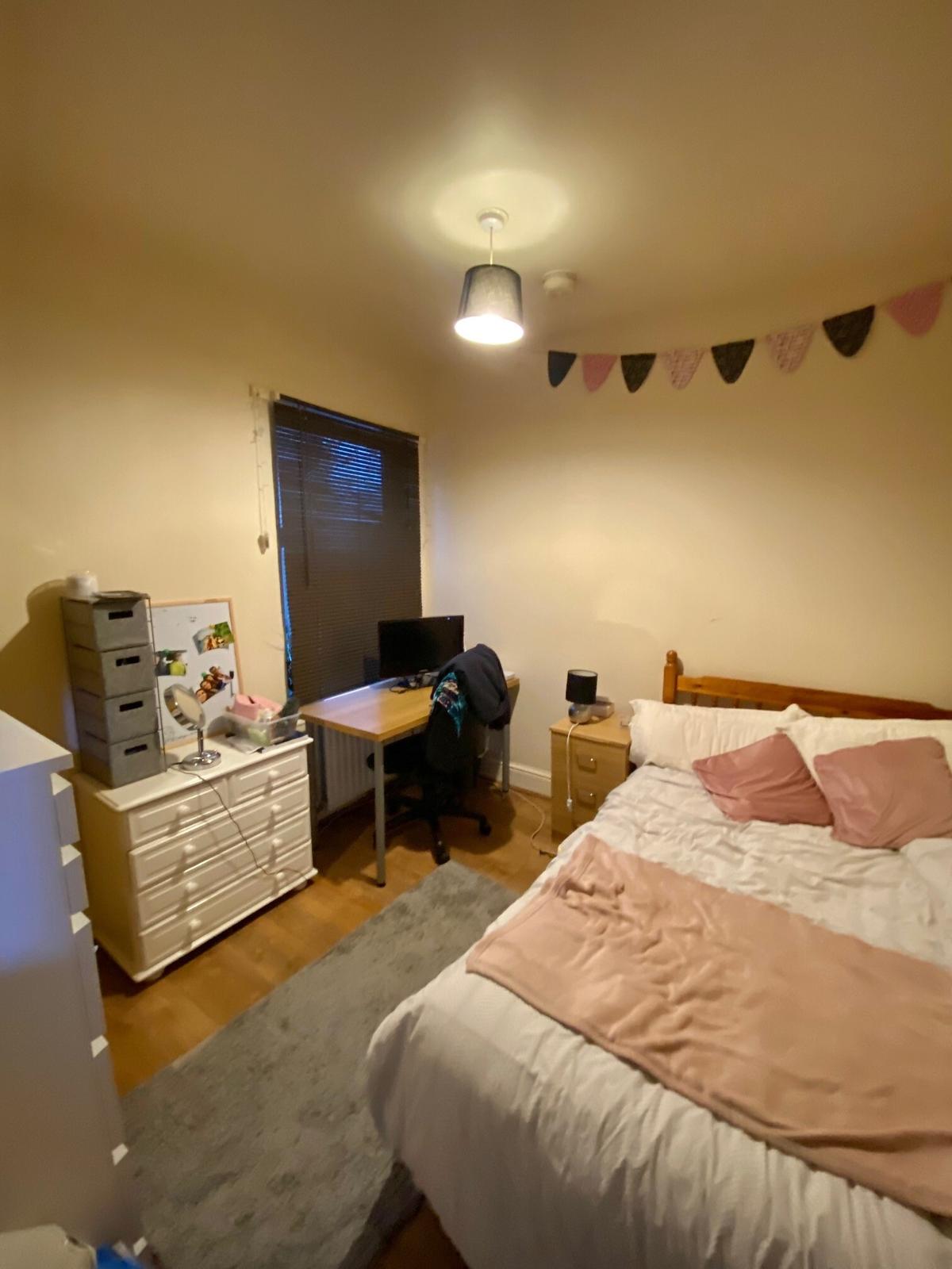 4 bedroom house for rent Raddlebarn, Birmingham, B29 6HJ | UniHomes