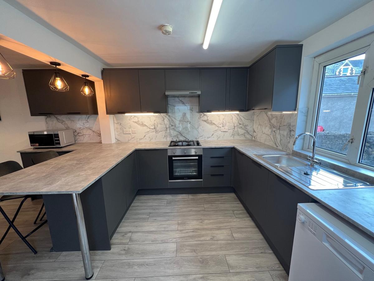 7 bedroom house for rent Miskin Street, Cardiff, CF24 4AQ | UniHomes
