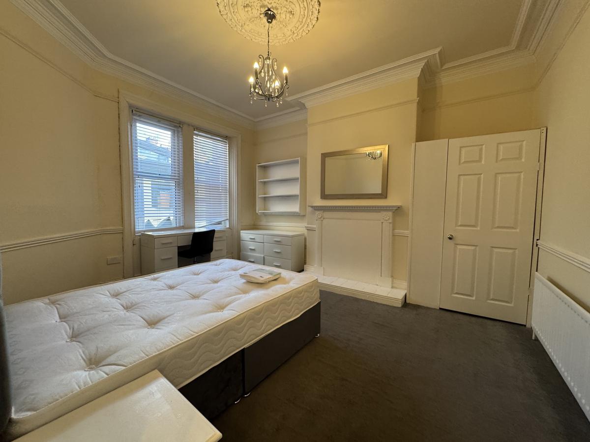 8 bedroom house for rent Osborne Avenue Newcastle, NE2 1JT | UniHomes
