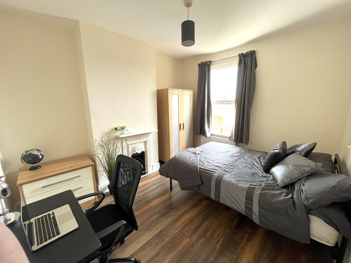 6 bedroom house for rent Laxey Road Bristol, BS7 0JA | UniHomes
