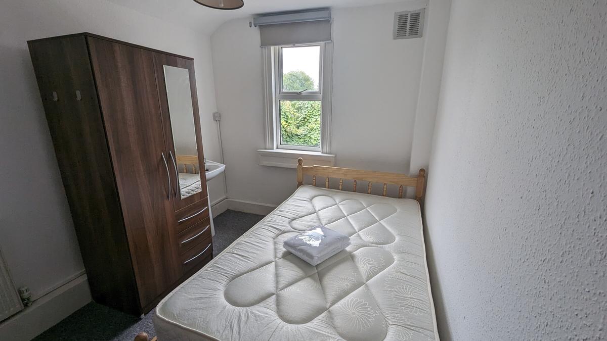 5 bedroom house for rent Triangle North, Bath, BA2 3JB | UniHomes