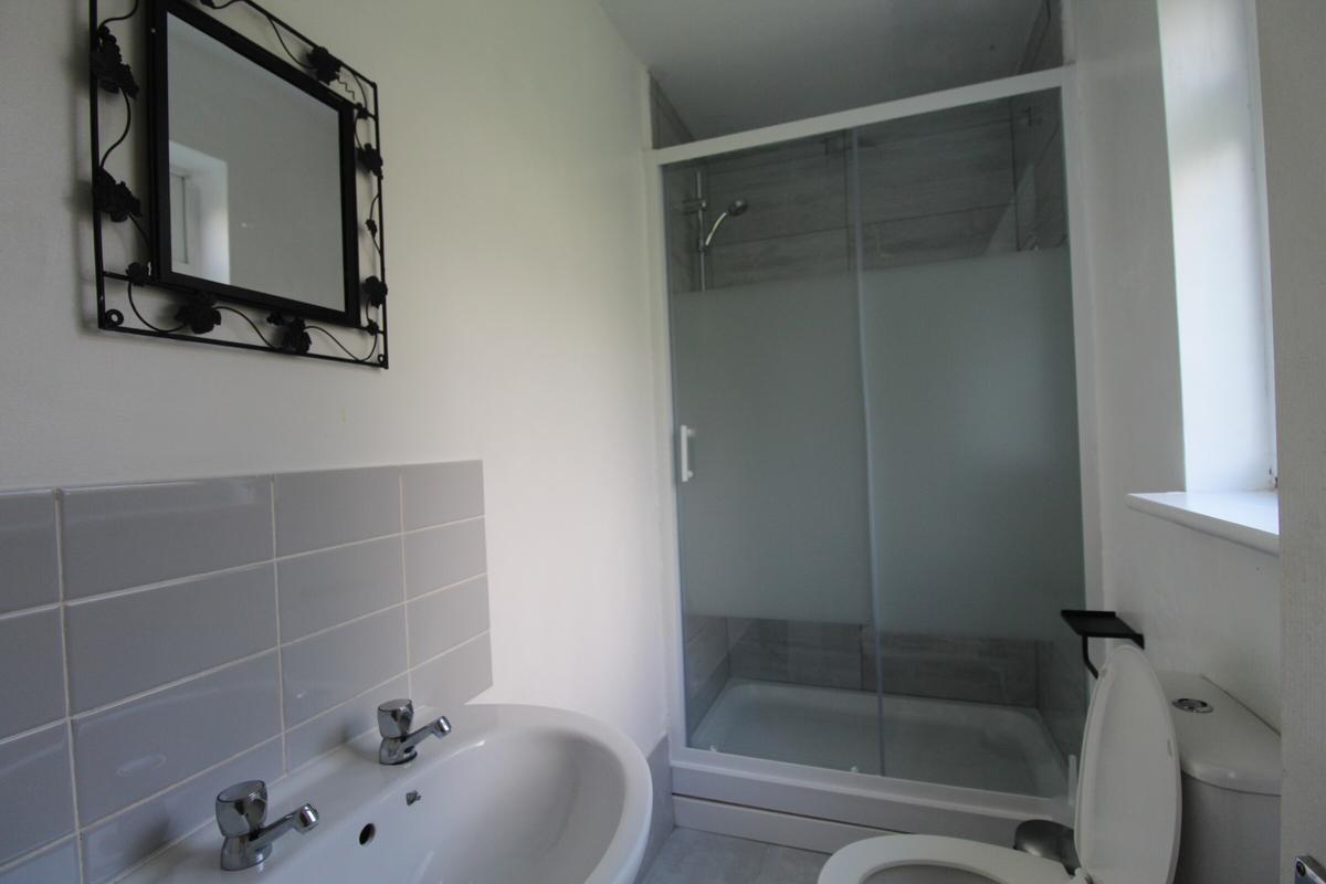 4 bedroom house for rent The Quadrangle, Surrey, GU2 7TT | UniHomes
